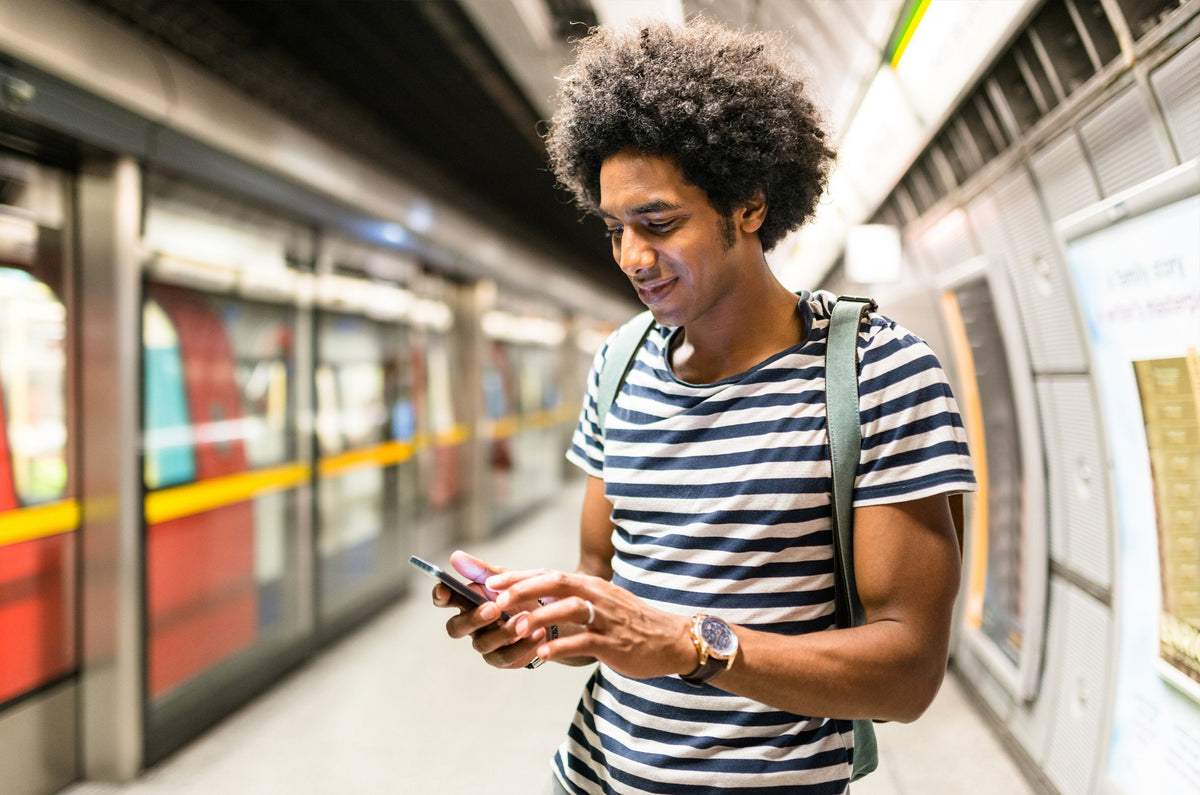 Commuting Safely on the US Subway System - Pacsafe - 香港官方網店 Official ...